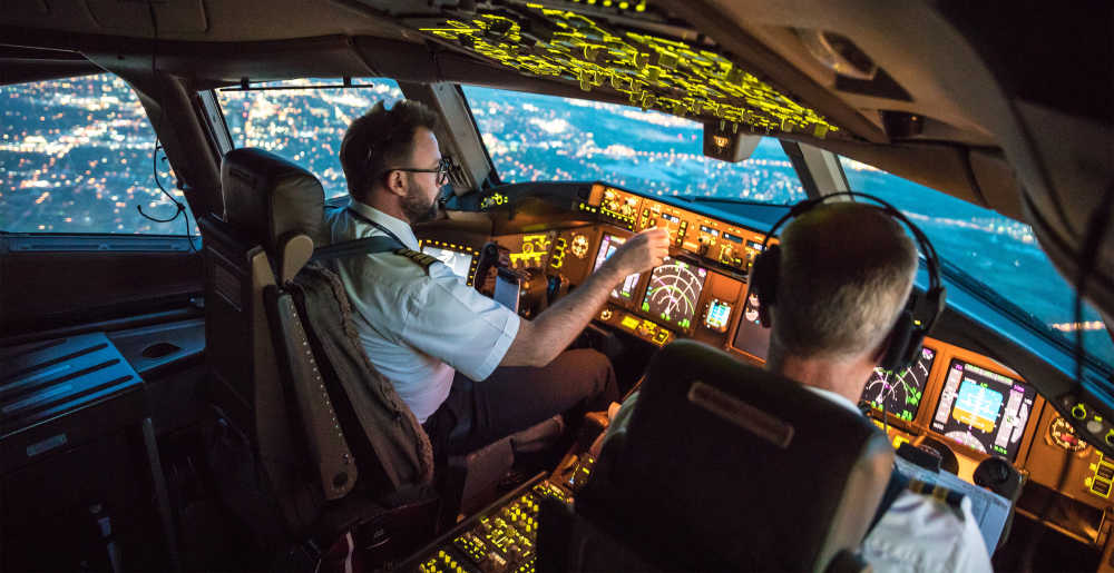 The Secrets of Flying by Airplane | BudgetAir Canada Blog